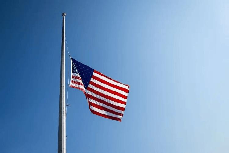 Flag Etiquette During National Mourning – Stand Flag Poles